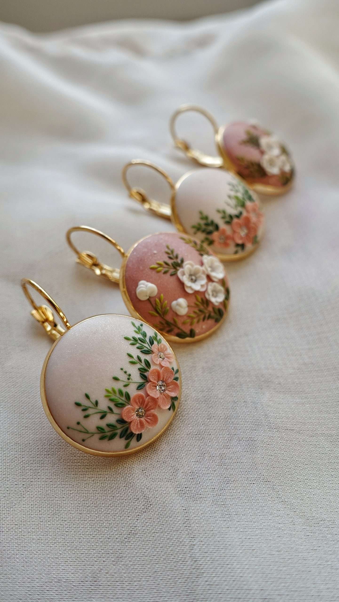 Stories Made By Hands – Art Jewelry handmade from Polymer Clay